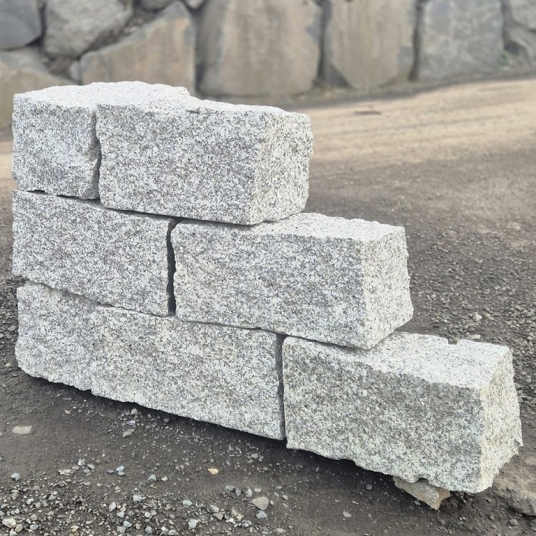 Granit Mauerstein grau 20 x 20 x 40 - BollerRocks