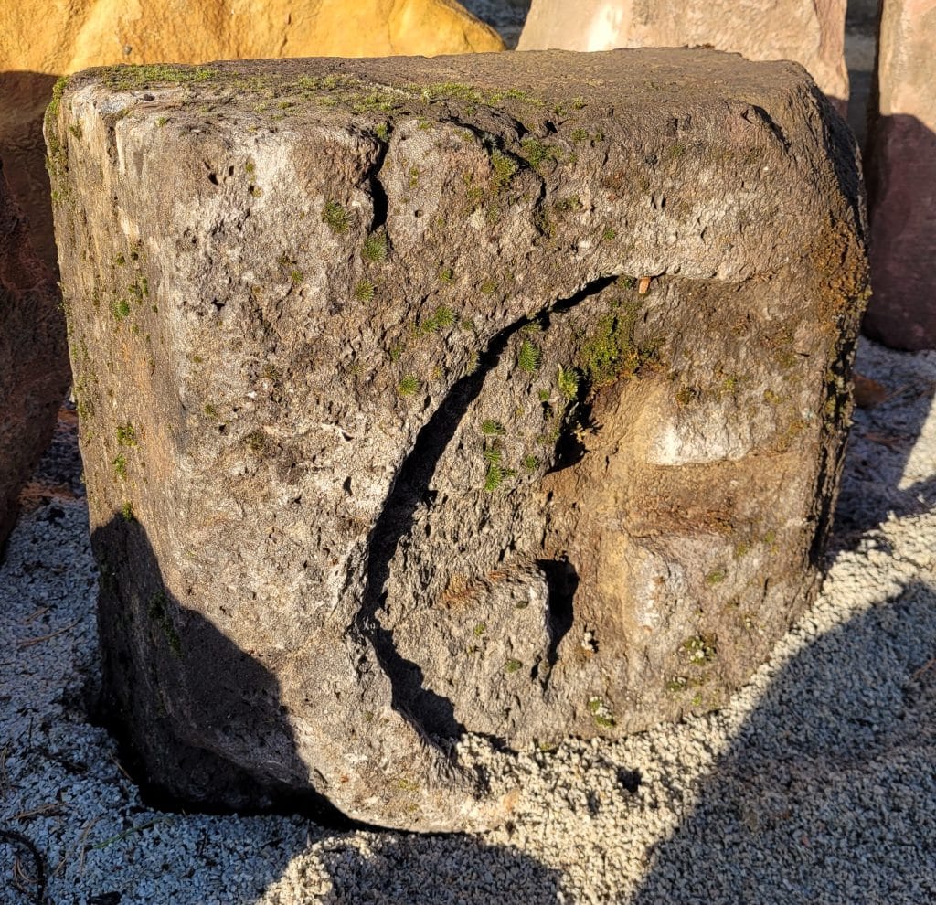 Basalt "Templer" - BollerRocks