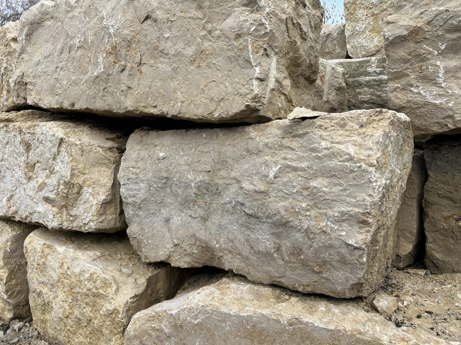 Jura Marmor Quaderstein Baustein Naturstein Steinblock auf Lager