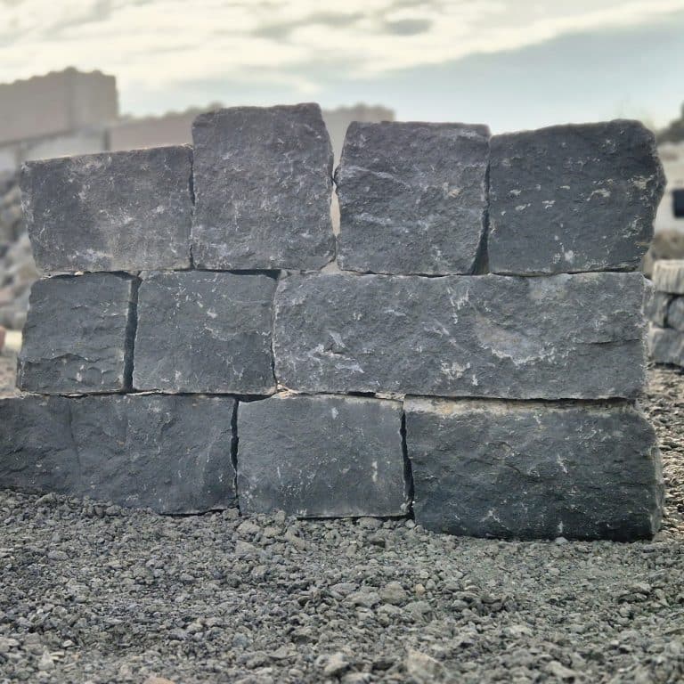 Basalt Mauersteine 15-25 gespalten - BollerRocks