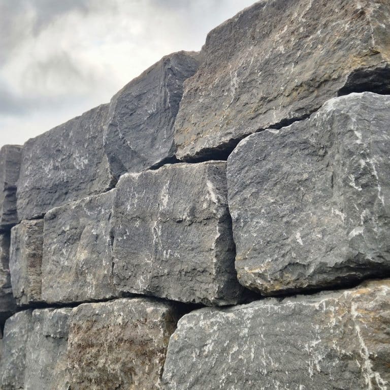 Muschelkalk Quaderstein mit geraden Kanten auf Lager