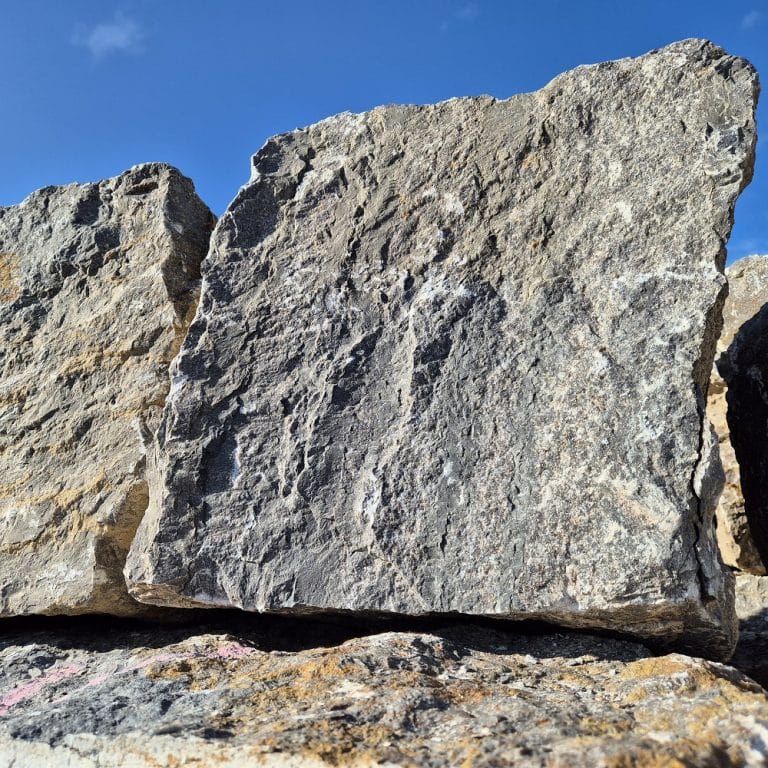Muschelkalk Quaderstein mit geraden Kanten auf Lager