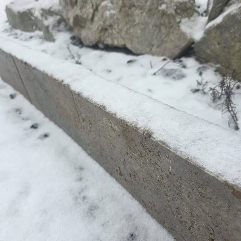 Muschelkalk Randstein Naturstein Gartenstein auf Lager!